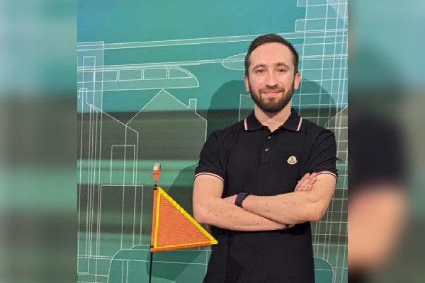 Genius Cartken Founders And Their Robots | ICT-Mirror